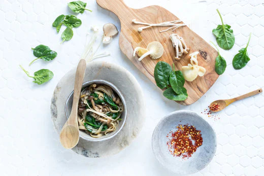 Collagen Bone Broth: Flavorful Asian Noodle Recipe – Ossa Organic UAE